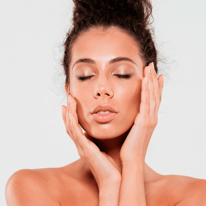 Rare Beauty: a marca de Selena Gomes - Bonita Sem Filtro